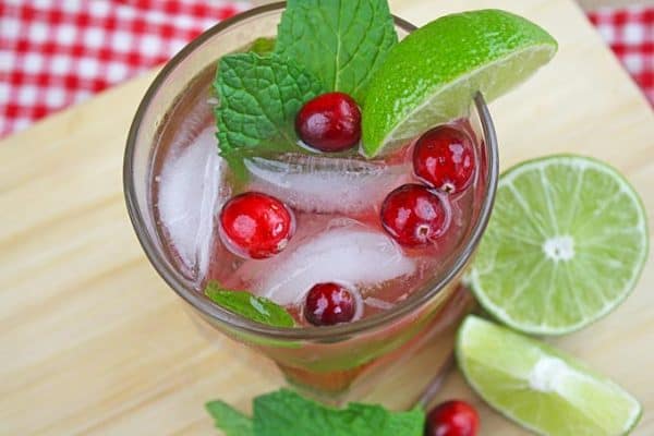 Mistletoe Mocktail - Design Dazzle