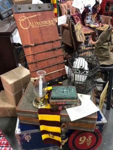 Harry Potter Magical Christmas Tree Ideas - Design Dazzle