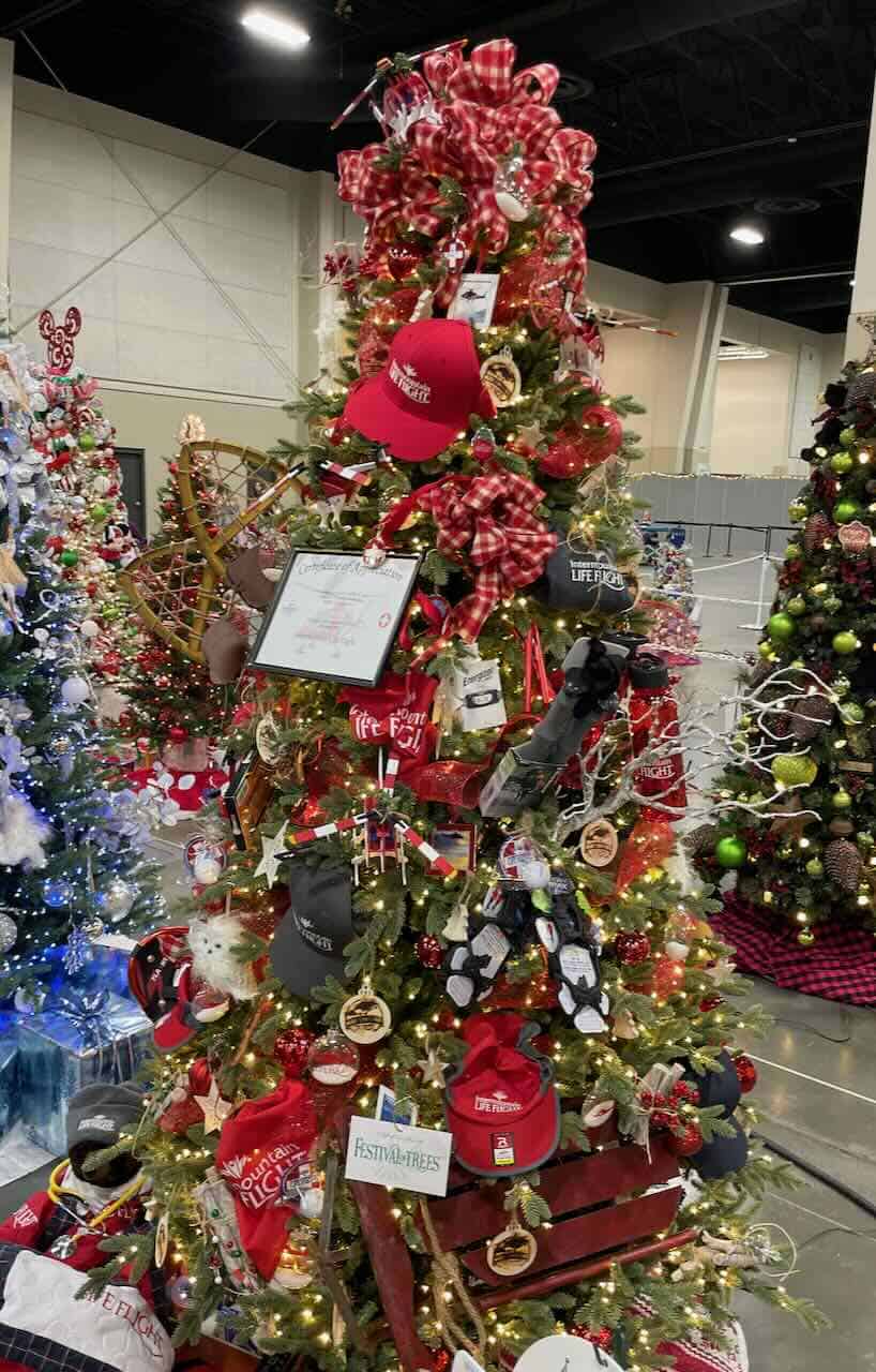 Fun & Unique Christmas Tree Ideas - Design Dazzle